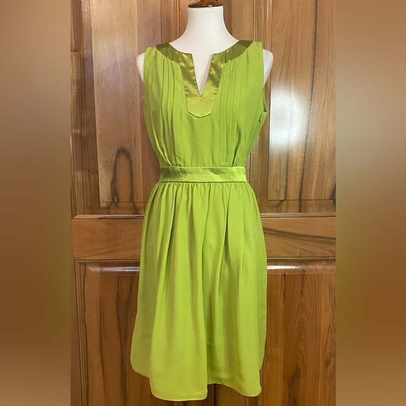 London Times | Dresses | London Times Apple Green Draped Flared Flowy ...